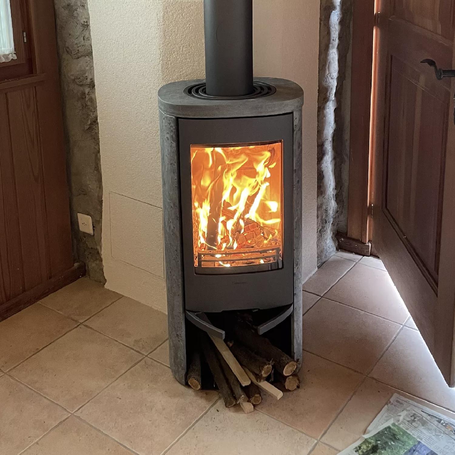 Contura 820T - Holzofen mit Speckstein